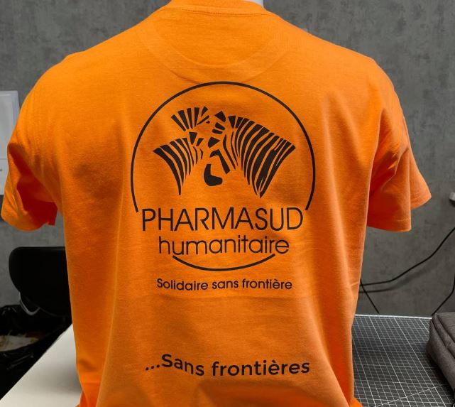 CustomSape – Personnalisation textile et objets.